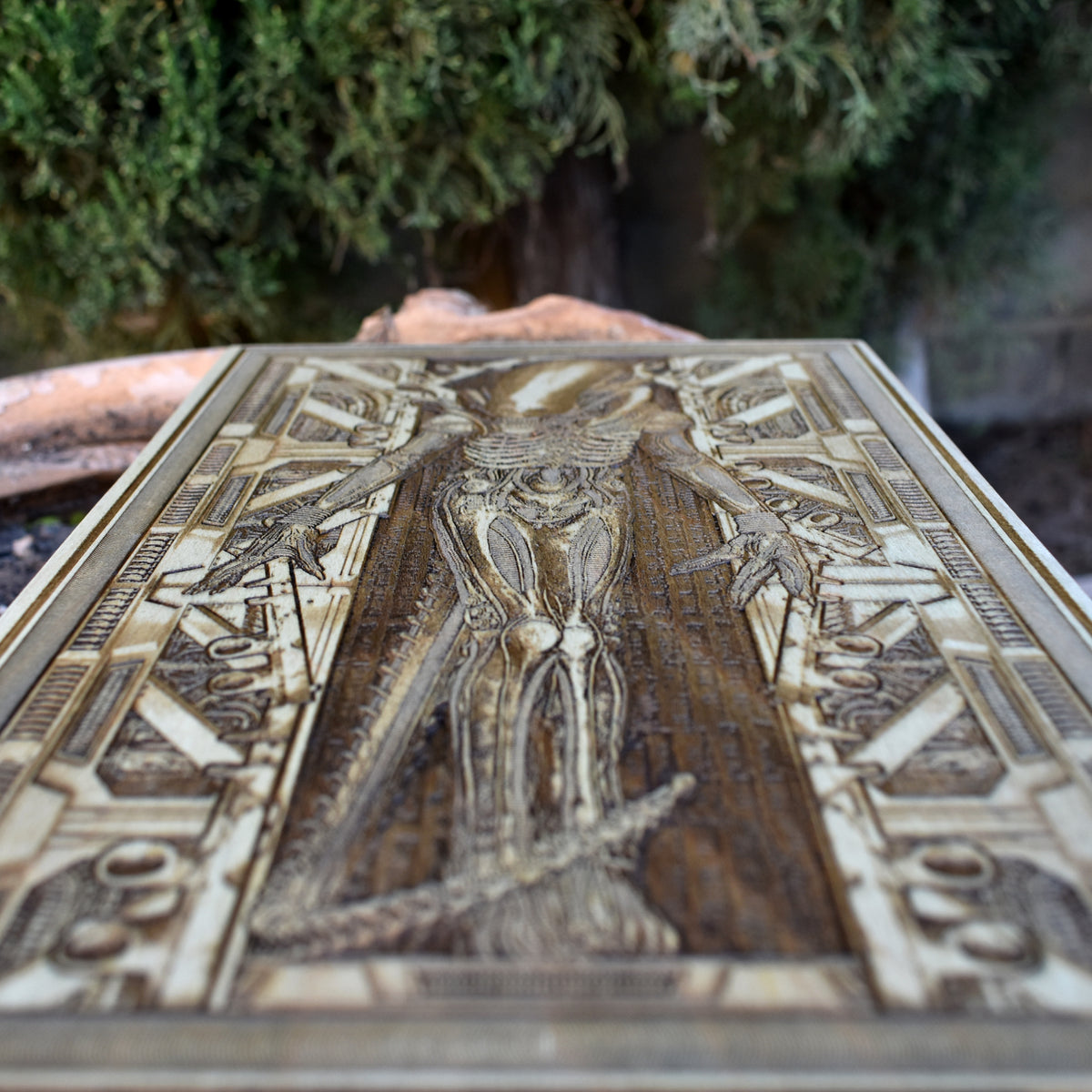 Alien Wood Wall Art – Sci-Fi Horror Decor for Movie Lovers ...