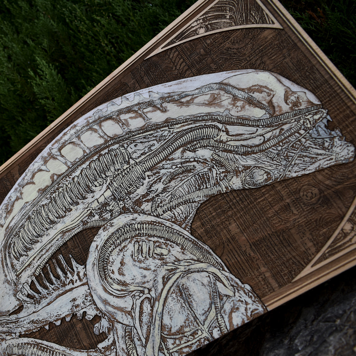 Unveiling Cosmic Horrors: Laser-Engraved & Painted Ancient Alien ...
