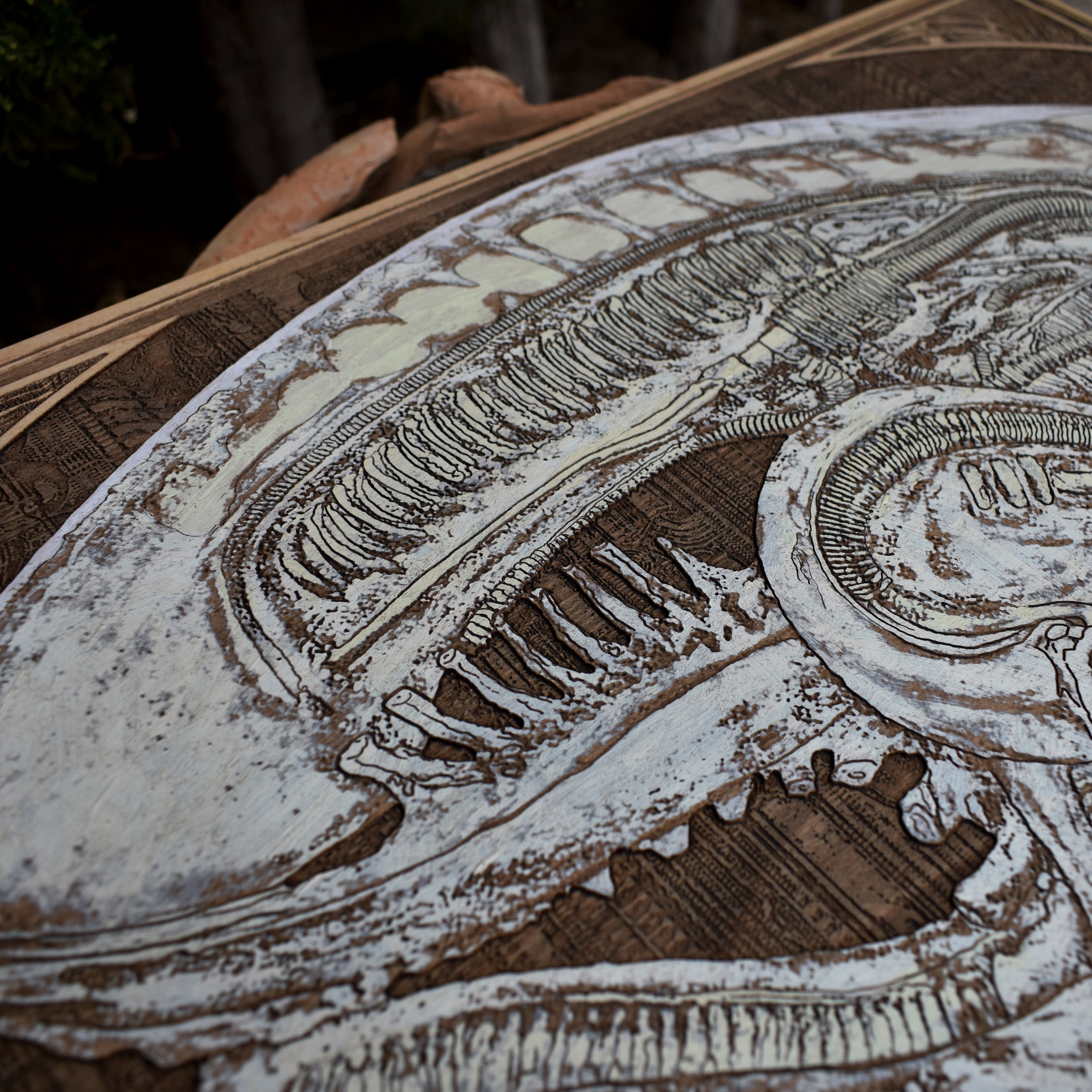 Unveiling Cosmic Horrors: Laser-Engraved & Painted Ancient Alien ...
