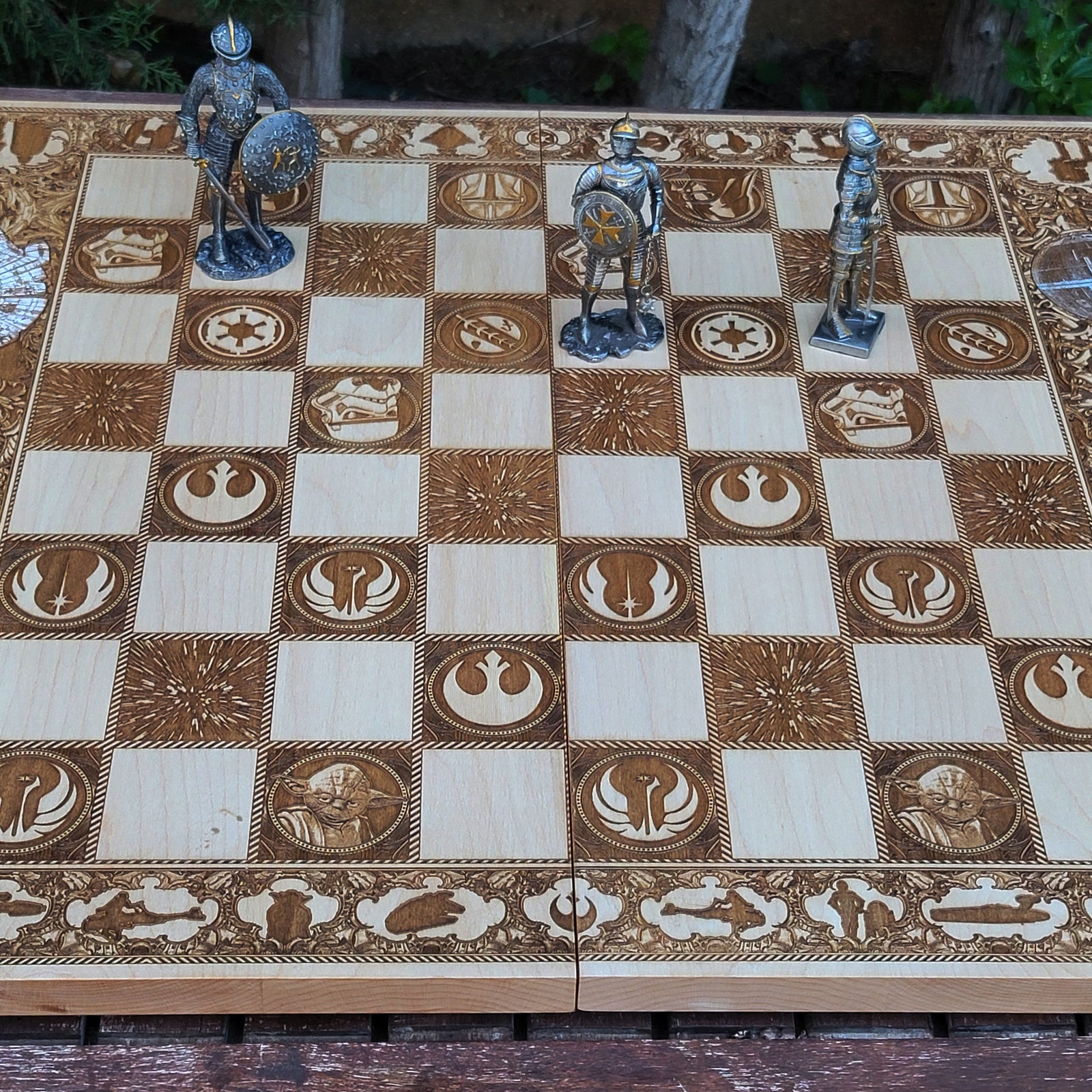 Star Wars Wooden Chess Board – Laser Engraved, Tournament Size ...